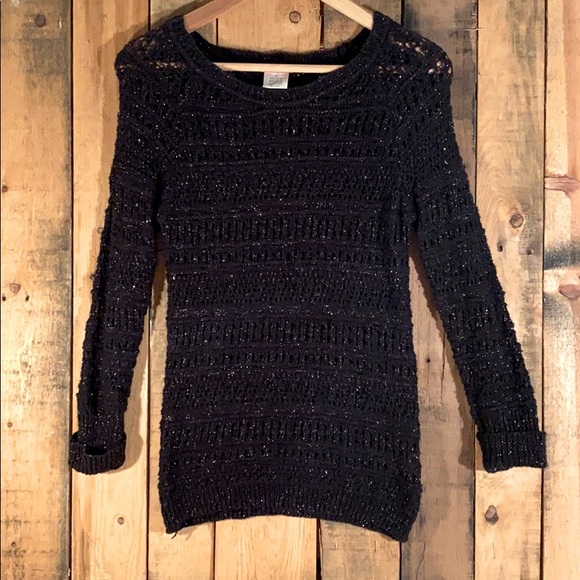 UNIONBAY | Sweaters | Euc Union Bay Black Sparkly Knit Pullover Sweater ...